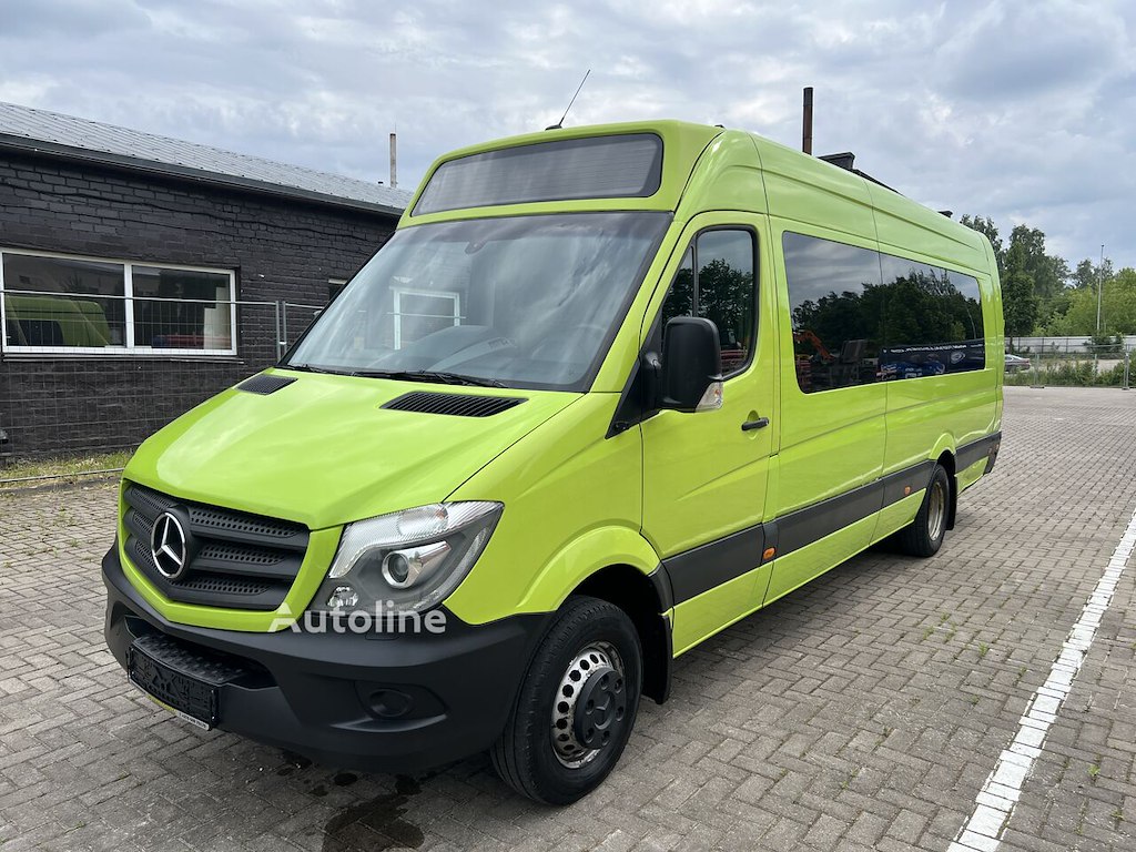 Mercedes-Benz Sprinter putnički minibus