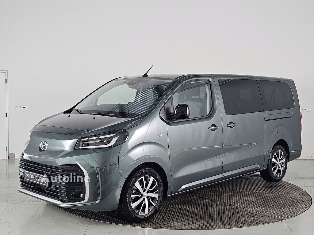 Novi Toyota Proace Verso, 2.2D Family 8S putnički minibus
