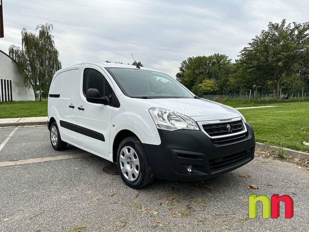 Peugeot Partner Talla M FG AUTO 1.6HDI 100cv + NAVI laki furgon