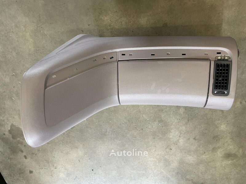 DAF 2108198 Dashboard Bijrijderszijde navlaka na instrument tablu za DAF XF106 kamiona