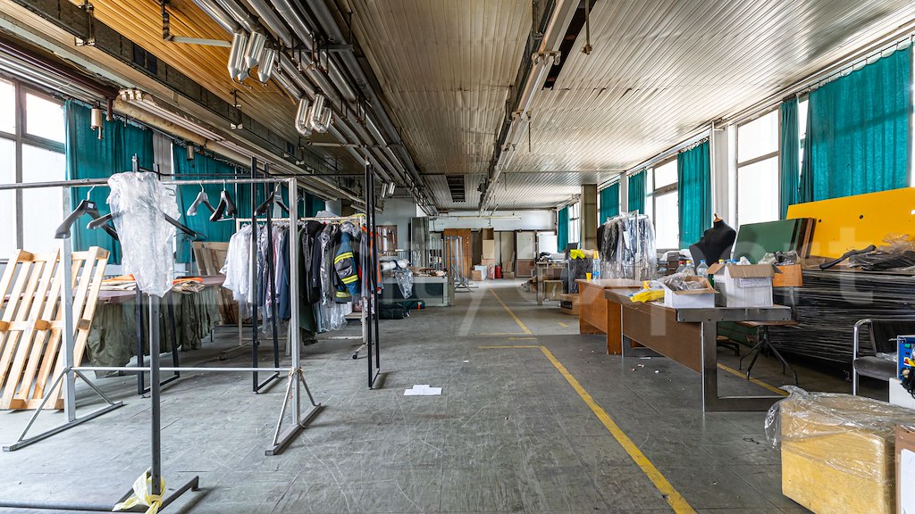 Poslovni prostor za izdavanje BEZ PROVIZIJE: Ostalo, 450m², Mite Ružića, Zvezdara - 4400€