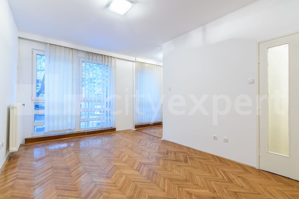 Stan za izdavanje BEZ PROVIZIJE: Dvoiposoban, 65m², Desanke Maksimović, Vračar - 1000€