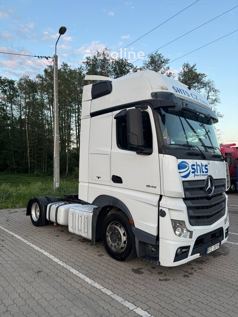 Mercedes-Benz Actros 1845 tegljač