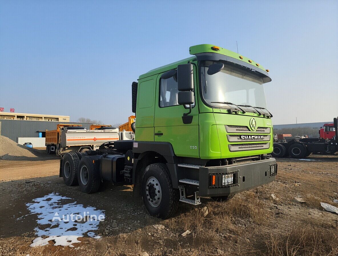 Shacman F3000 tegljač