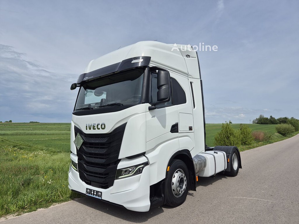 IVECO S-Way 490 euro 6d 13l motor TOP1 CONDITION diesel standard tegljač