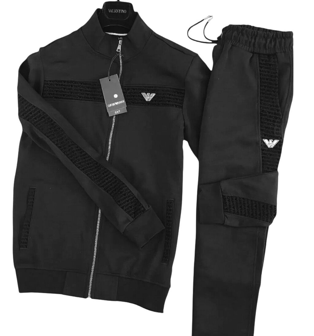 Vel. M. Nova Armani muška komplet trenerka. Uplata pa slanje. Dostava