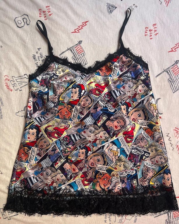 Majca-bluza na bretele, comics stil. Univerzalna veličina, podesive