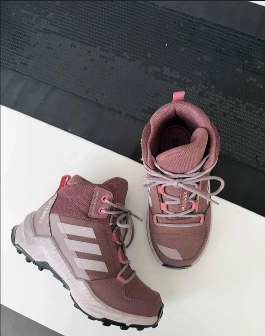 ADIDAS Terrex cipelice za devojčice, broj 29