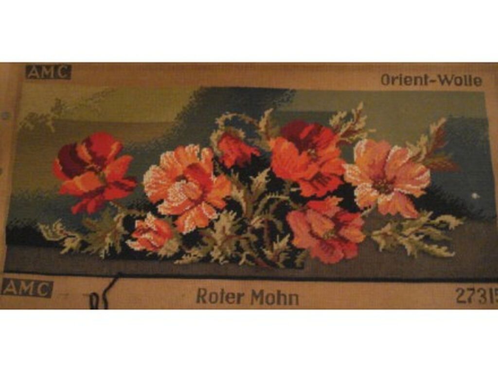 Goblen 12 Nedovršen goblen, dimenzije 67x27,5 cm. Rađen vunom za