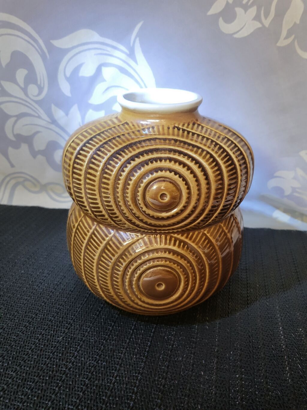 Vaza porcelanska Zajecar iz 70ih.god. Vaza porcelan