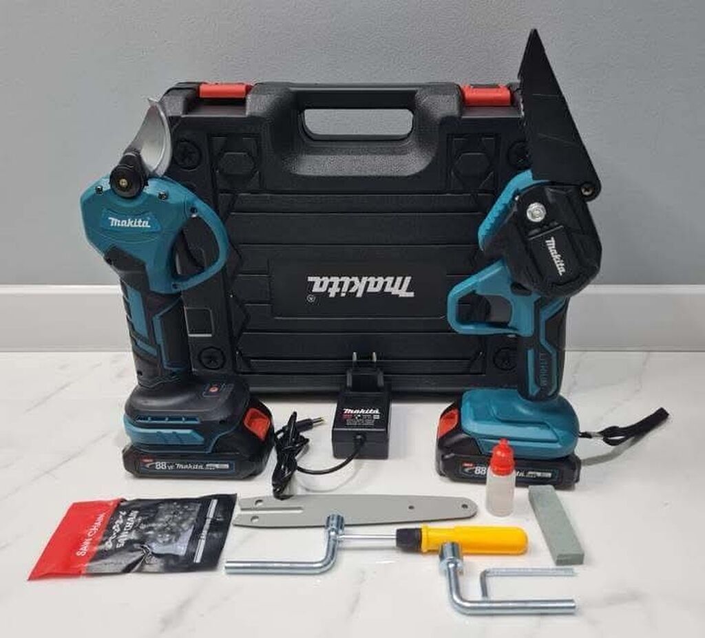 Makita aku set testera i makaze 88v dve baterije Makita testera