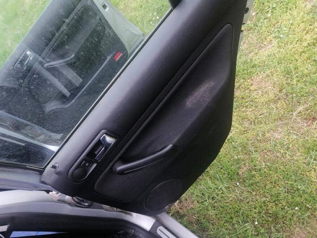 TAPACIRI ZA VOLKSWAGEN GOLF 4 | Tapaciri golf5 3 i 5 vrata Delovi