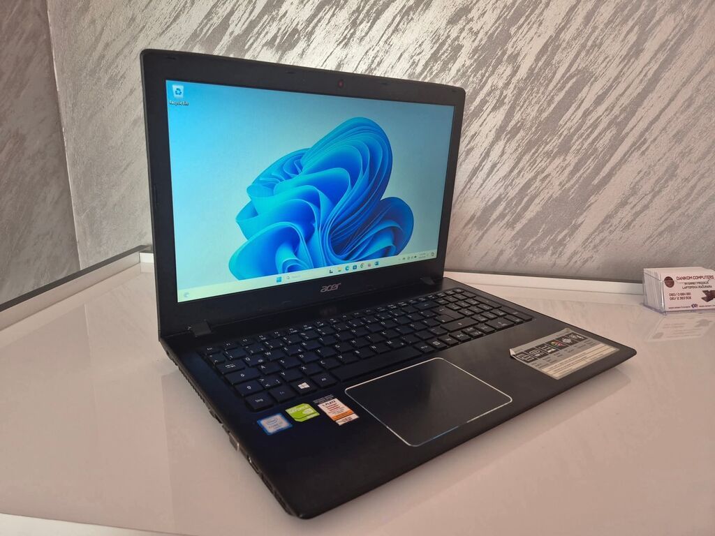 Acer Aspire E15 (ES1/E5 serija) 15.6" laptop - Ekran: 15.6" mat Full