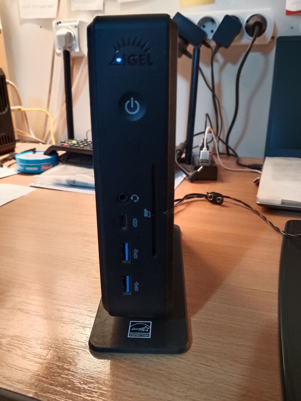 IGEL thin client – kompaktan, tih i štedljiv uređaj za pristup