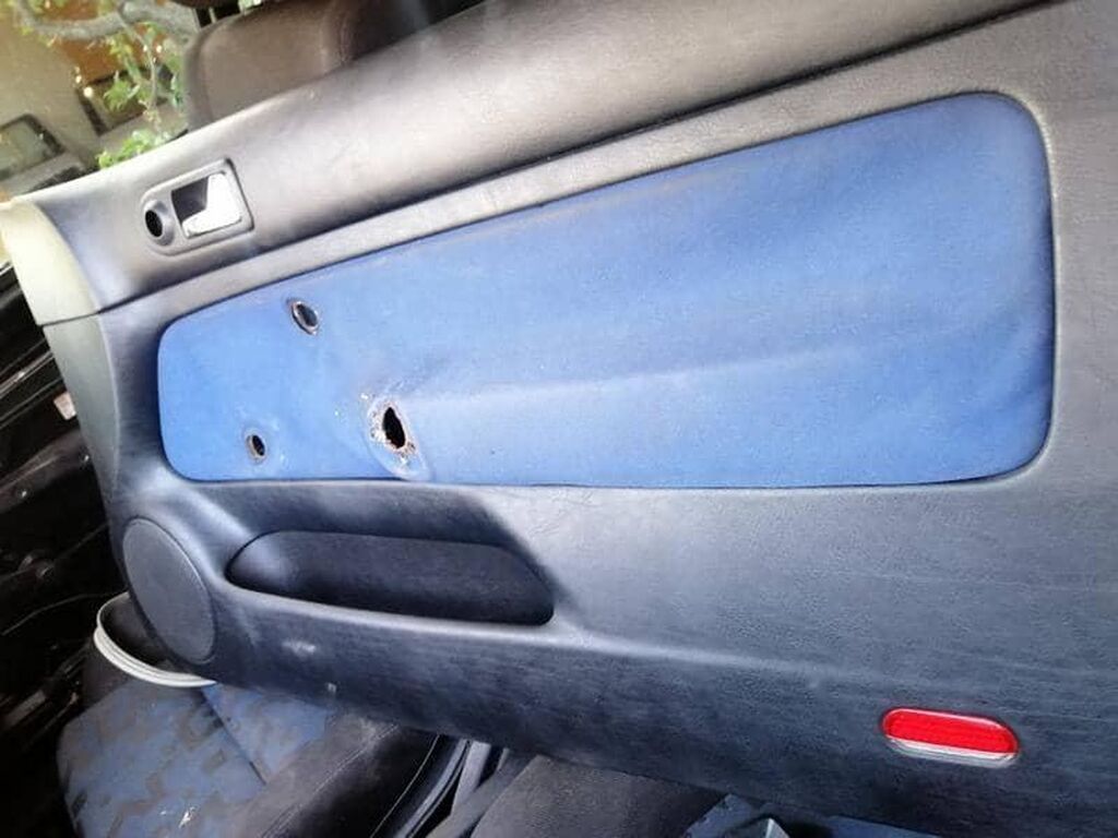 TAPACIR ZA VOLKSWAGEN GOLF 4 | Tapaciri Golf 4