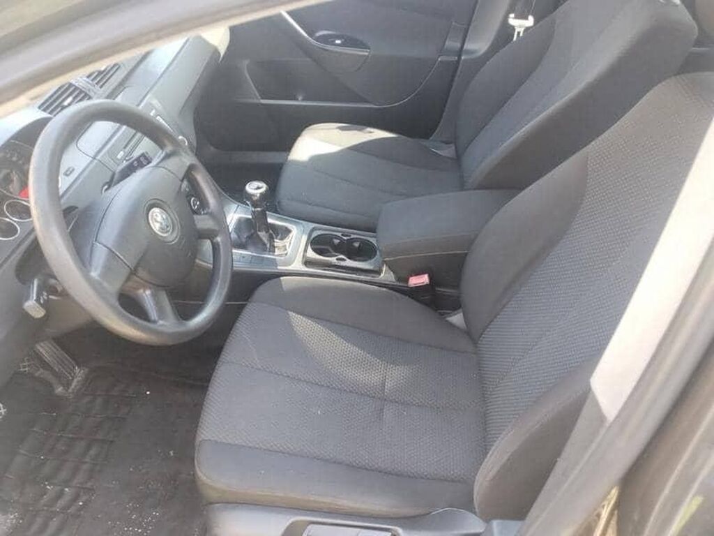 SEDISTA B6 ZA VOLKSWAGEN PASSAT B6 | Sedista b6 karavan odlicno