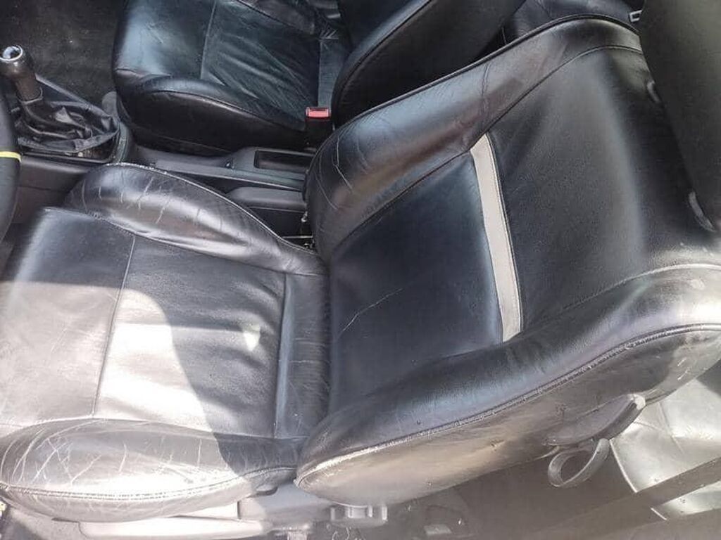 SEDISTA ZA VOLKSWAGEN GOLF 4 |