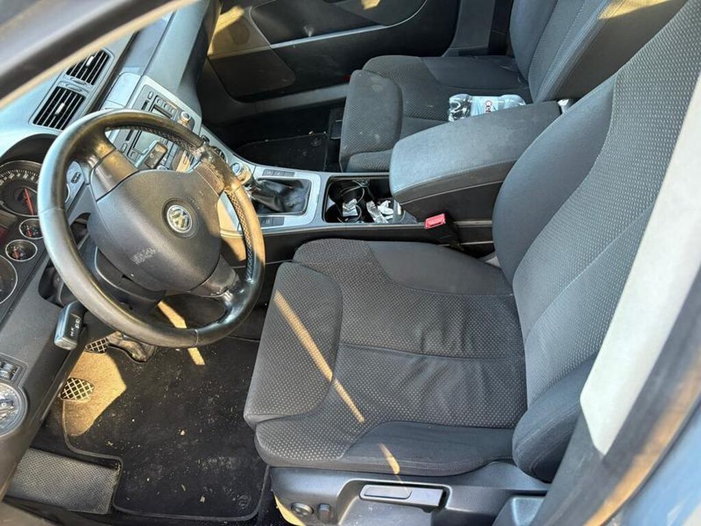 SEDISTA ZA VOLKSWAGEN PASSAT B6 | Sedista za Pasata B6 Limuzinu i