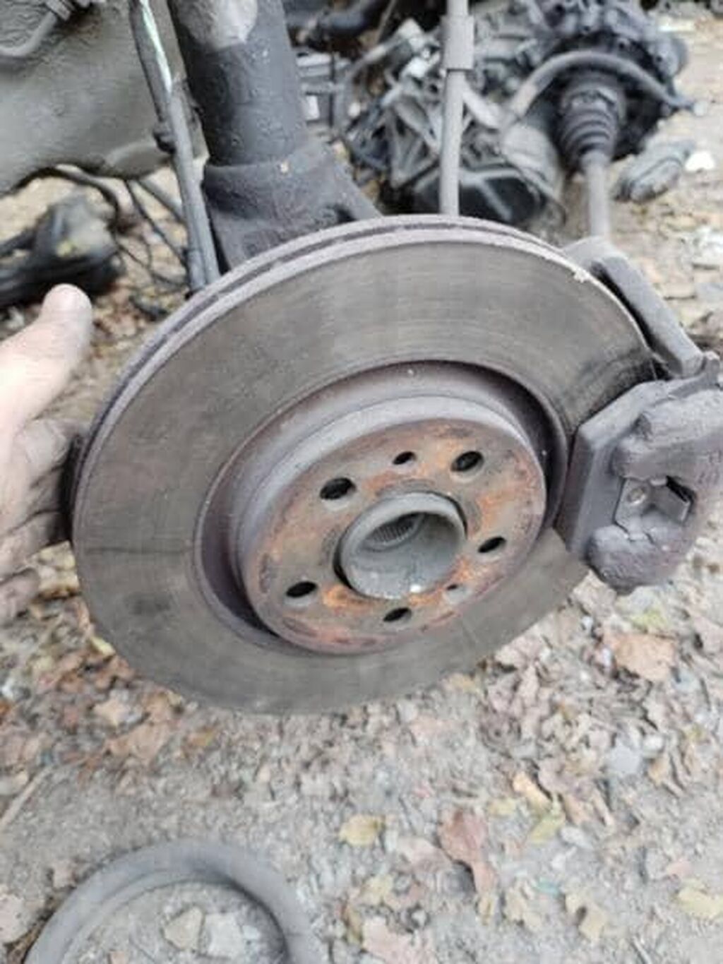 PREDNJI DISKOVI ZA VOLKSWAGEN GOLF 4 | Prednji diskovi Golf 4 Ostali