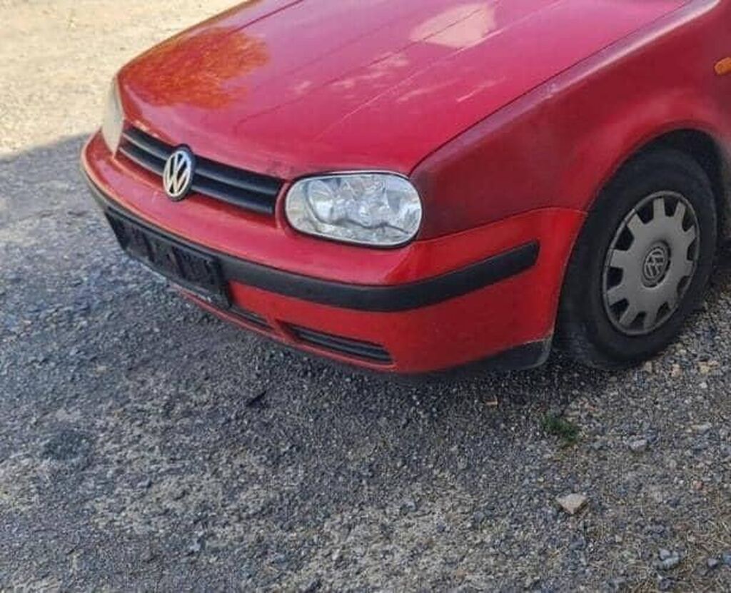 PREDNJI BRANIK ZA VOLKSWAGEN GOLF 4 | Prednji branik Golf 4 Ostali