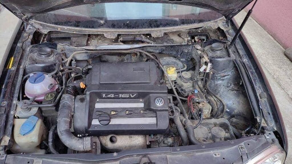 MOTOR 1.4 16V ZA VOLKSWAGEN GOLF 4 | Ostali delovi Golf 4
