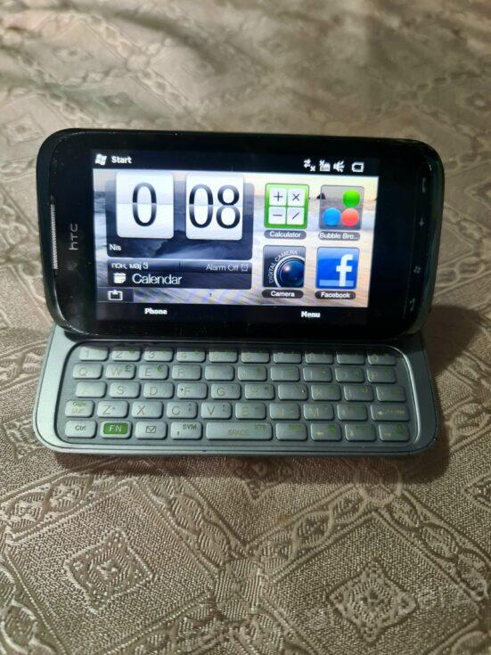 Veliki retro lot mobilnih telefona