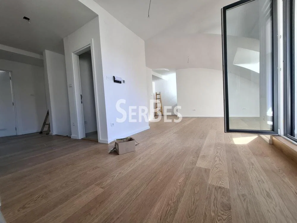 Četvorosoban stan na prodaju, Bulevar Oslobođenja, Novi Sad, 104m², 329.920 €