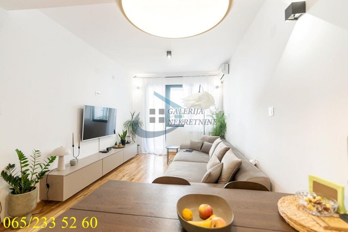 Dvosoban stan na prodaju, Južni Bulevar, Beograd, 57m², 242.000 €