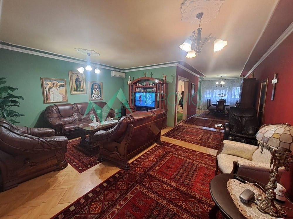 Kuća na prodaju, Trandžament, Novi Sad, 250m², 515.000 €