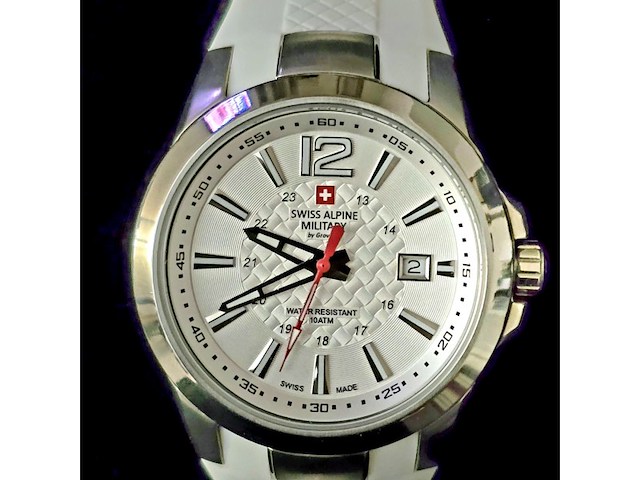 Swiss Alpine Military muski sat