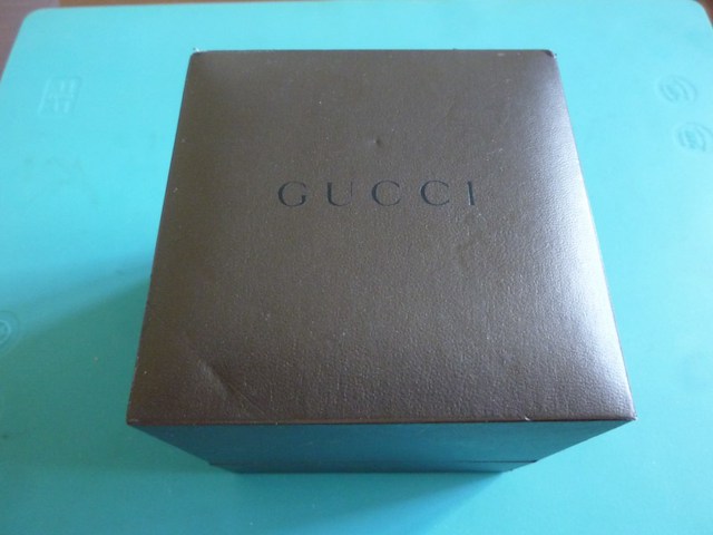 GUCCI - kutija za sat