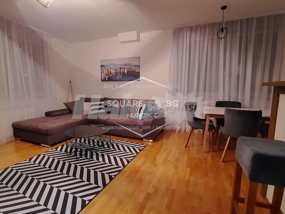 Kluz, 2.0 lux, namešten ID#5793
650 €