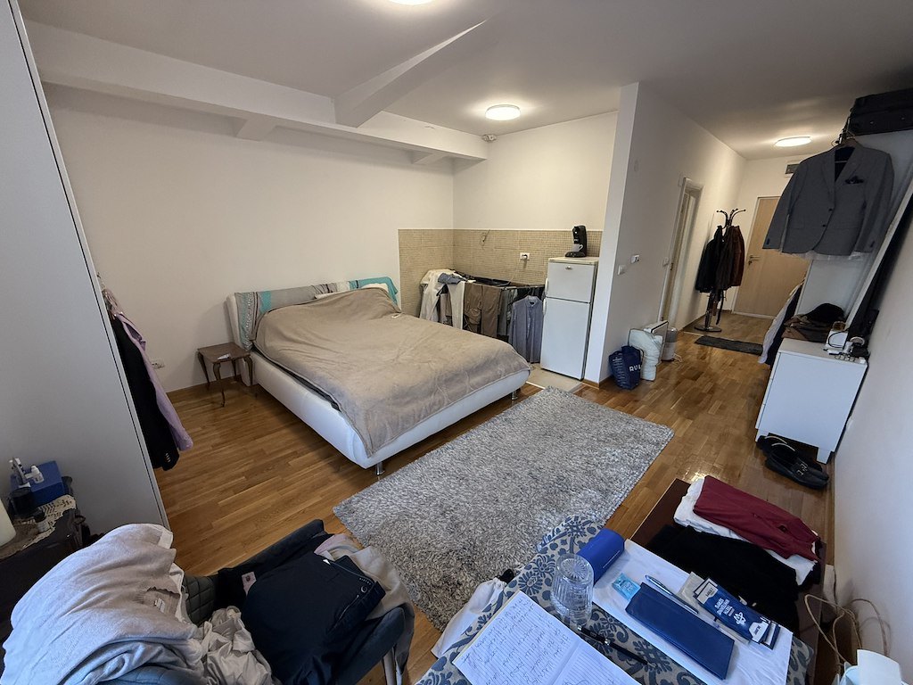 Milice Srpkinje Rakovica Centar ID#44023
300 €