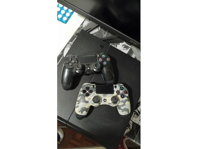 Sony Playstation 4 fat 2 dzojstika