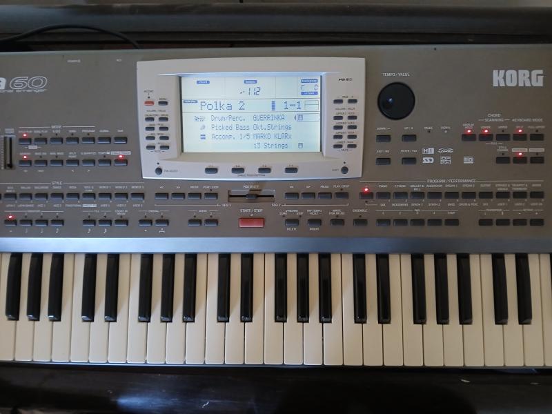 Korg PA 60
Sombor