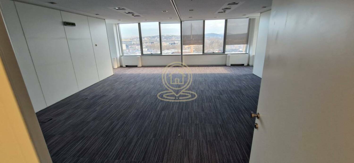 Poslovni prostor / Lokal, Beograd - Blok 67 - Belville | Izdavanje · 840m² · 15.600€