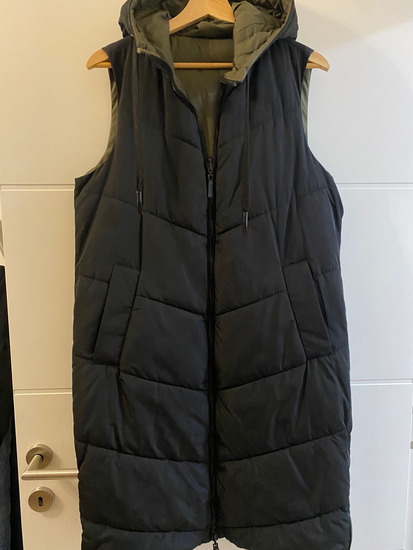 NOVO zara prsluk M velicina