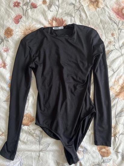 Zara crni bodi