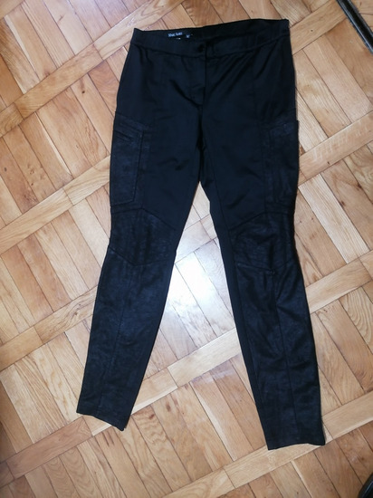 MARC AUREL uske CRNE SKUPOCENE pantalone 38