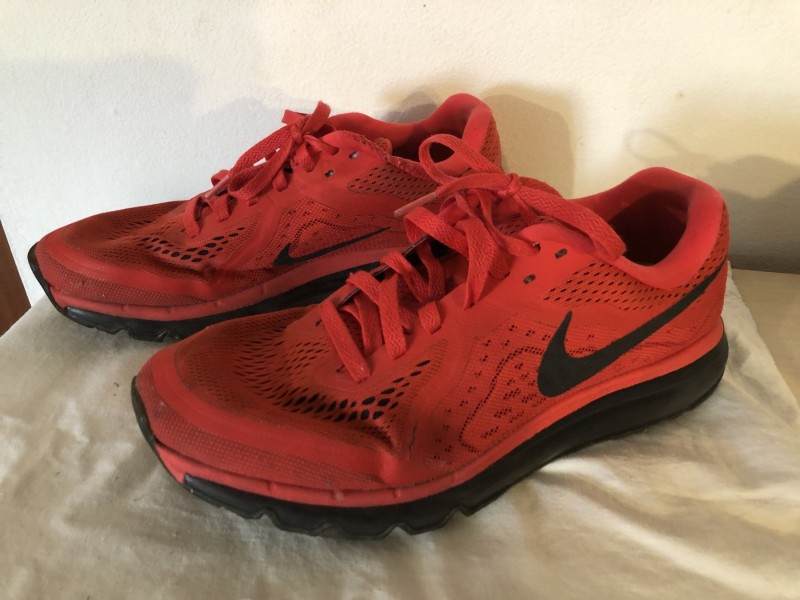 Nike Air Max Running 2014 broj 43