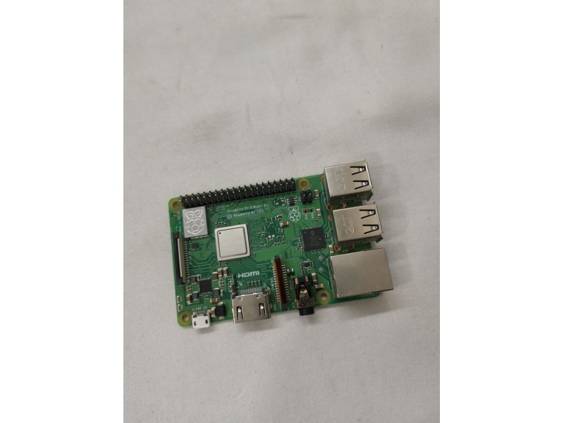 Raspberry Pi 3 Model B+ | 1GB RAM |