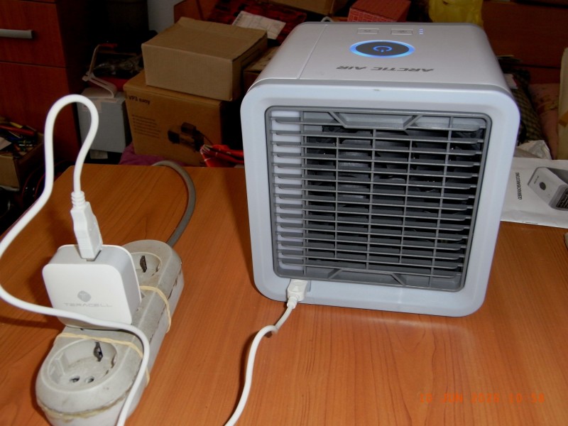 ARCTIC AIR mini klima uređaj.