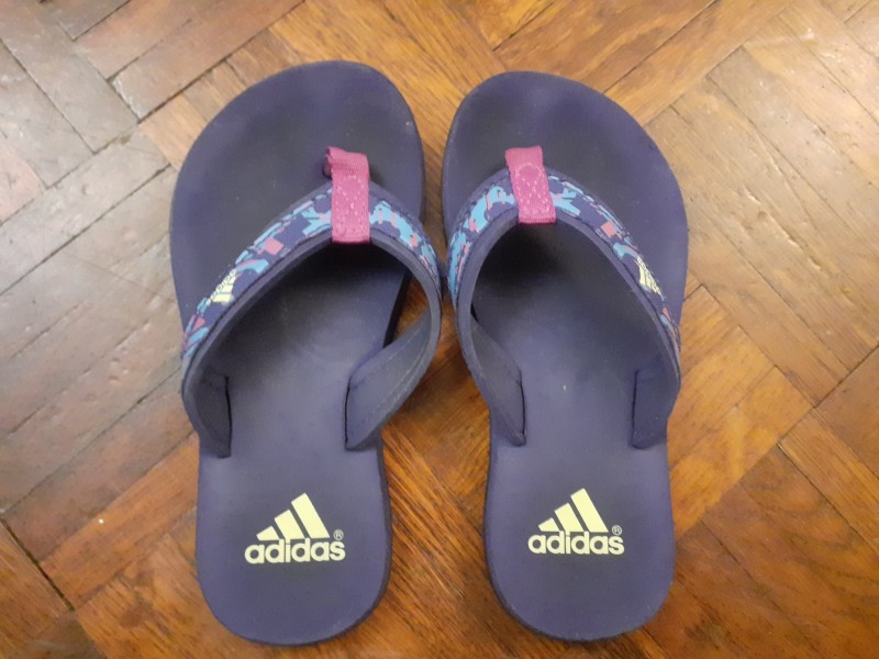 Adidas plave-teget gumene japanke, 30