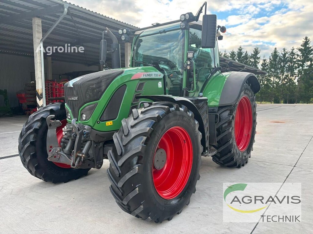 Fendt 720 Vario S4 traktor točkaš