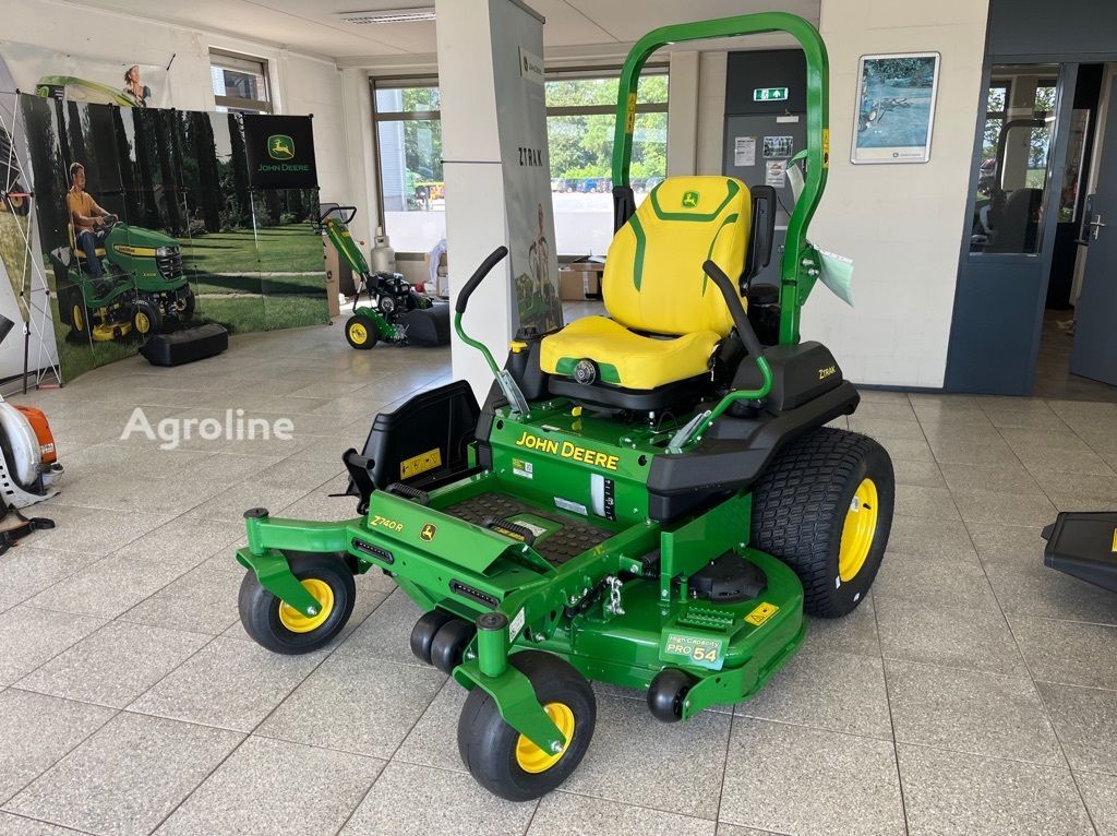 Novi John Deere Z740R traktor kosilica
