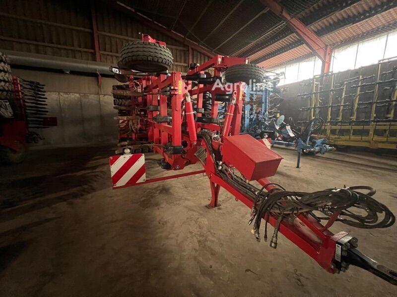 Horsch Tiger 5 AS mit Pronto 5 TD kultivator