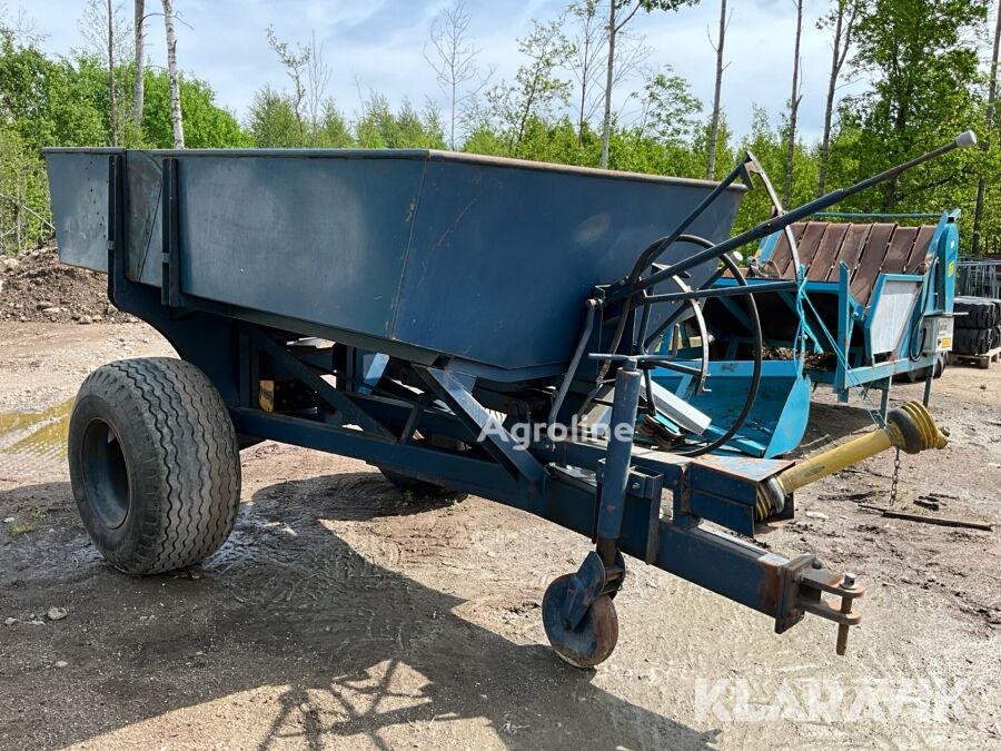 Prodaje se Bogballe B2000 rasipač stajnjaka na aukciji
