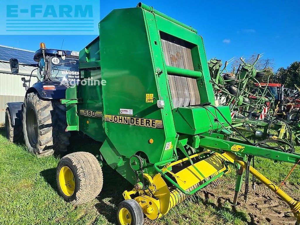 John Deere 590 balirka za četvrtaste bale
