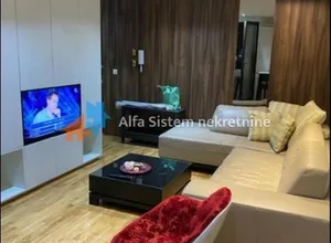 Izdavanje Stan - Beograd, Savski Venac Centar