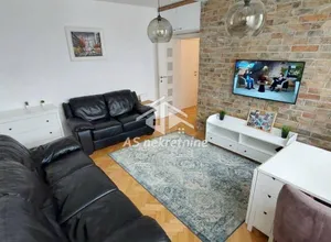 Izdavanje Stan - Beograd, Novi Beograd: Fontana - Studentski grad